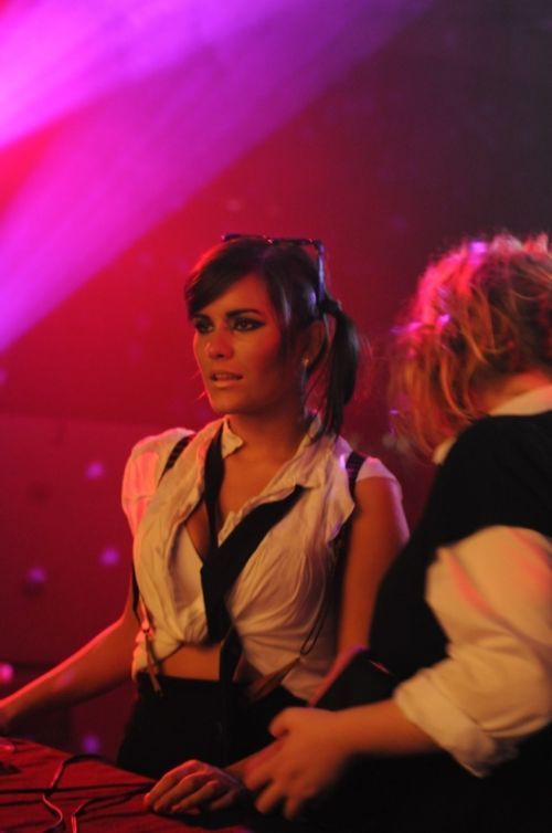 Sexy Girls From School Disco 100 Pics