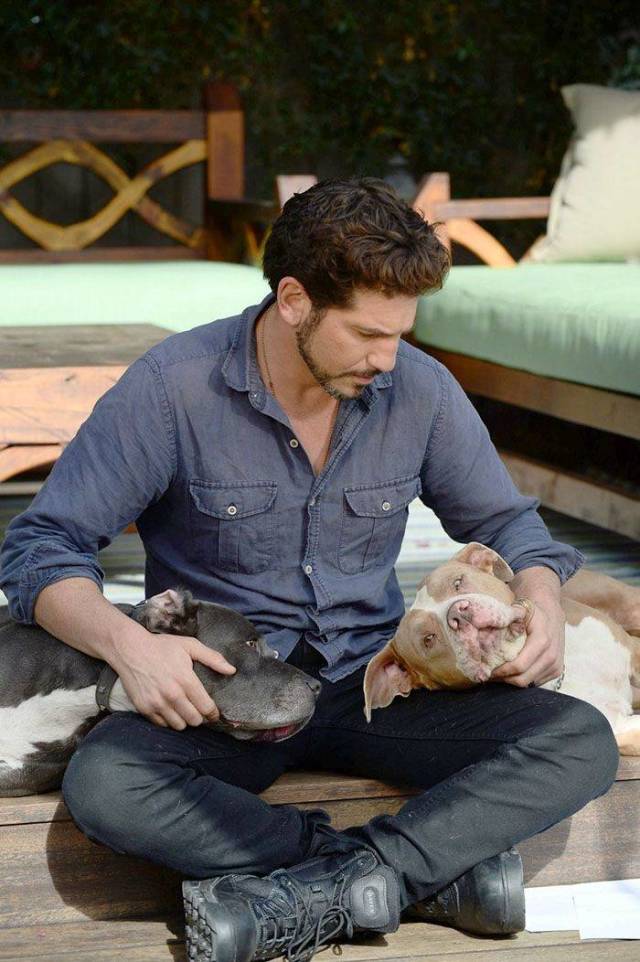 Jon Bernthal From “The Walking Dead” Might Look Way Too Badass, But He ...