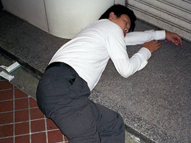 Japanese Businessmen Sleeping On The Streets Are A Testament To Japan’s ...