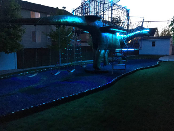 This DIY Playground Is ONLY For Dinosaurs! (20 pics + 1 video ...