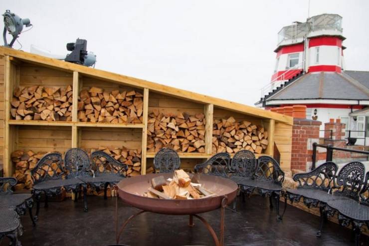 A Real Fort With 23 Bedrooms Is For Sale For Almost $6 Million (13 PICS ...