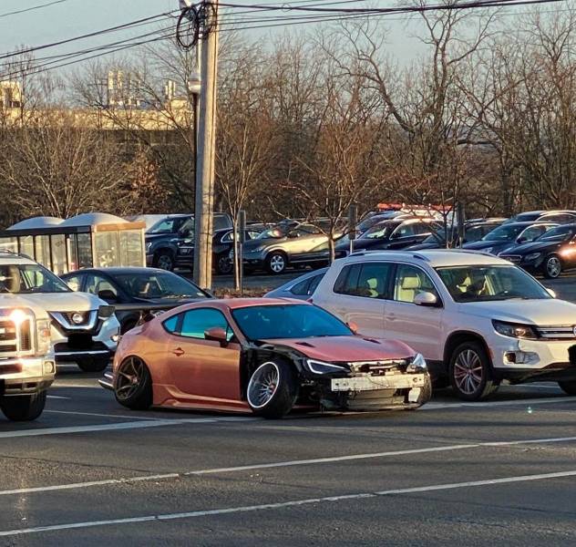 Hop In, We’re Going To See Some Car Humor! (45 PICS) - Izismile.com