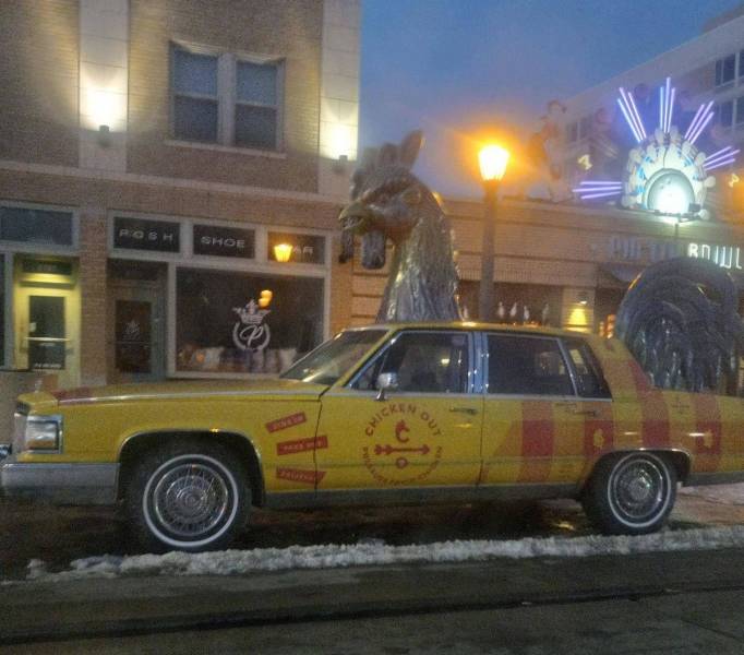 Hop In, We’re Going To See Some Car Humor! (45 PICS) - Izismile.com