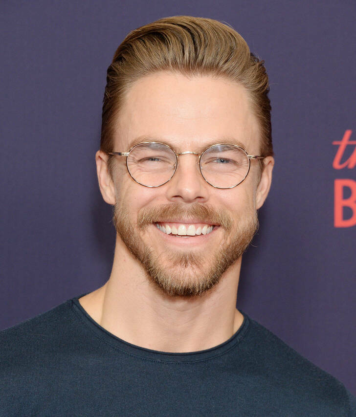 Even Big Movie Stars Started Out As Extras 11 PICS Izismile