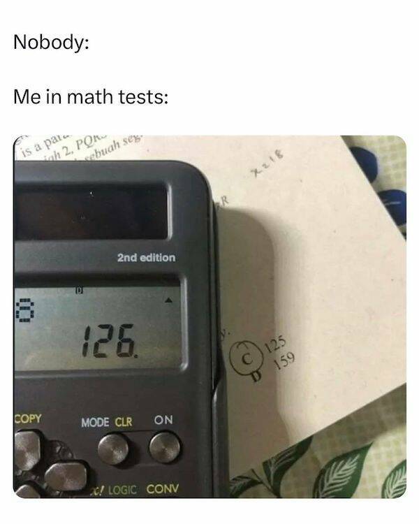 Laughing Through The Stress: Memes And Posts About Student Life (34 ...