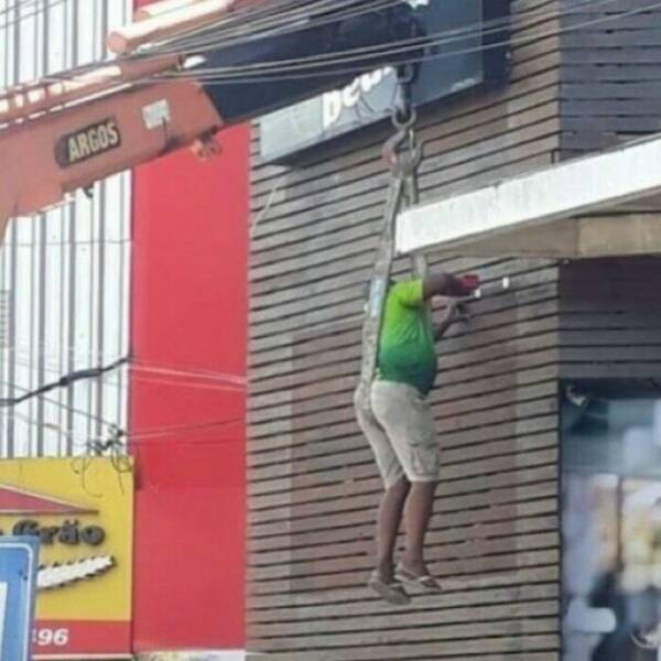 Construction Fails: Workers' Attempts To Take Shortcuts Gone Wrong (30 ...