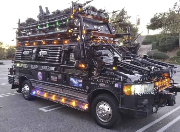 Insane Rides: The Wildest And Weirdest Vehicles On The Road (57 PICS ...