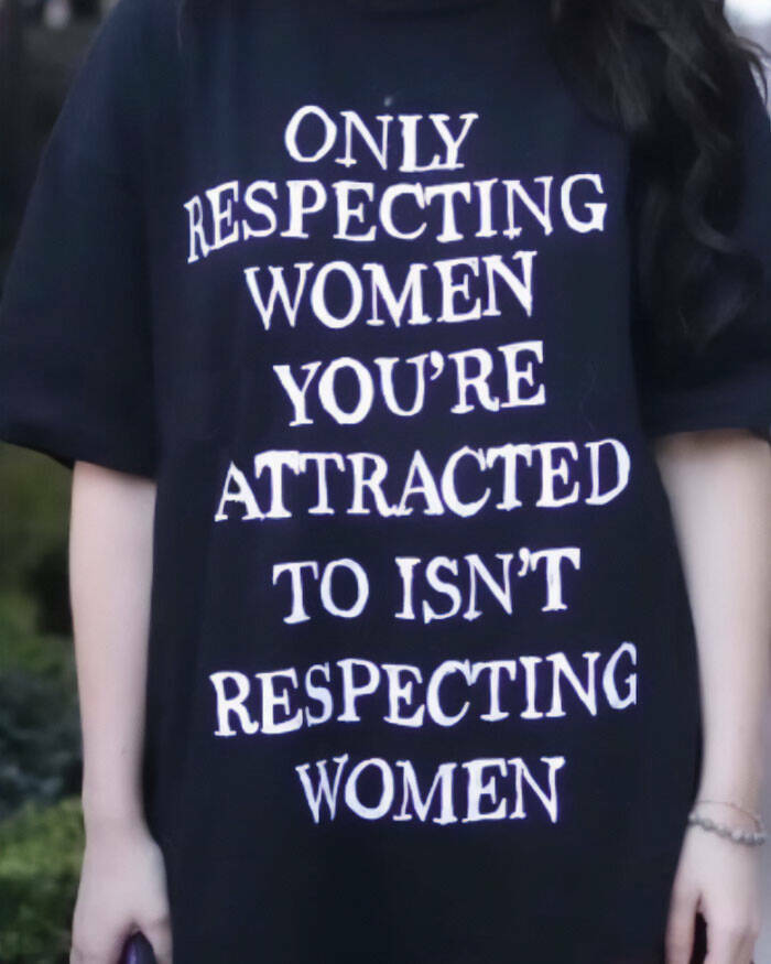 Bold And Bizarre: Questionable Shirts That Will Make You Laugh (46 PICS ...