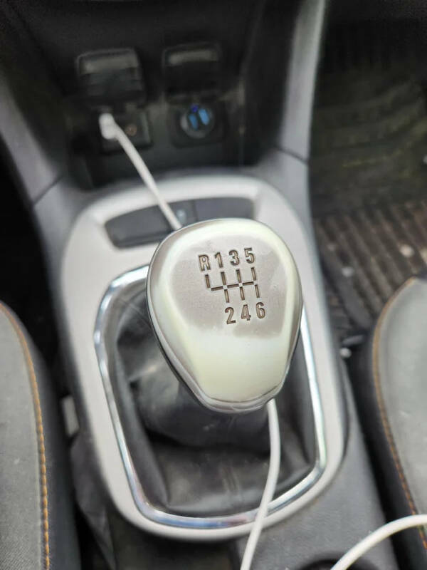 Exploring The Sentimental Value Of Well Worn Objects (27 PICS ...