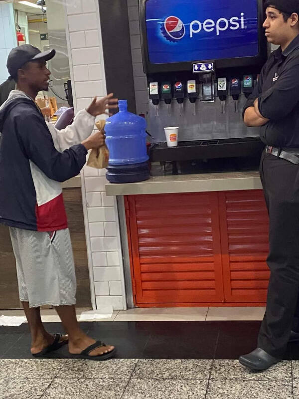 Unsettling Snaps: Cursed Images That Leave You Feeling Uneasy (46 PICS ...