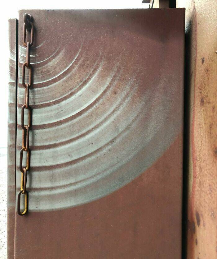 The Beauty In Decay: Captivating Images Of Worn-Down Objects (48 PICS ...