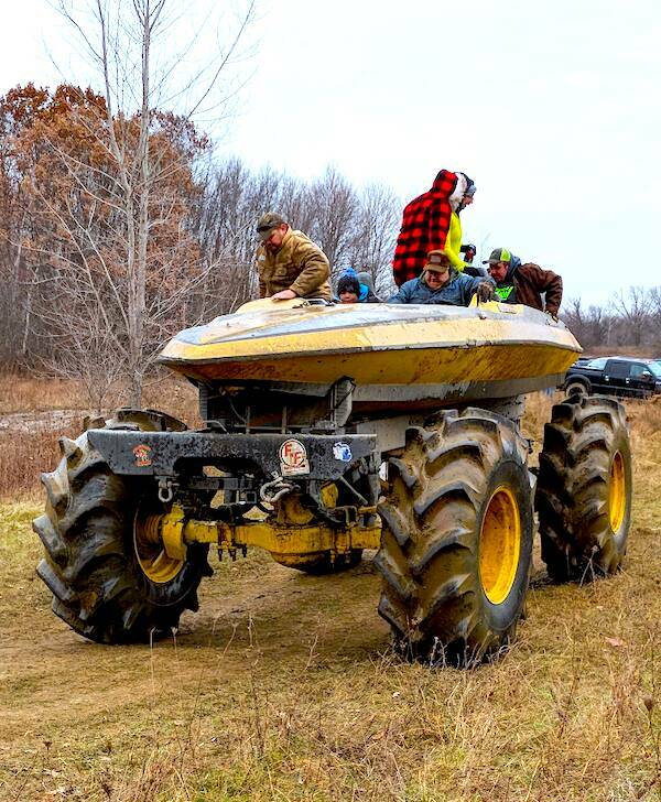 Backyard Adventures: DIY Rides From The 'REDNECK Riviera' (35 PICS + 22 ...