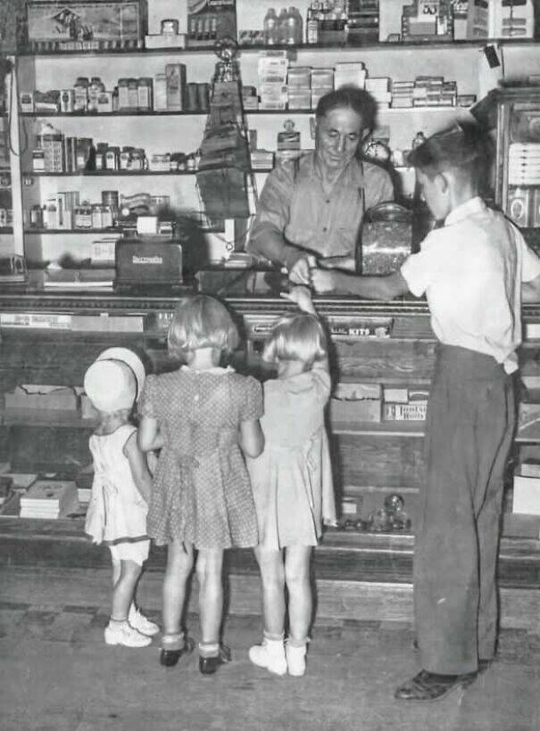 Rare Historical Photos That Capture Moments Lost To Time (49 PICS ...