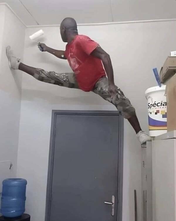 Surviving Work, One Task At A Time. (32 PICS + 4 GIFS) - Izismile.com