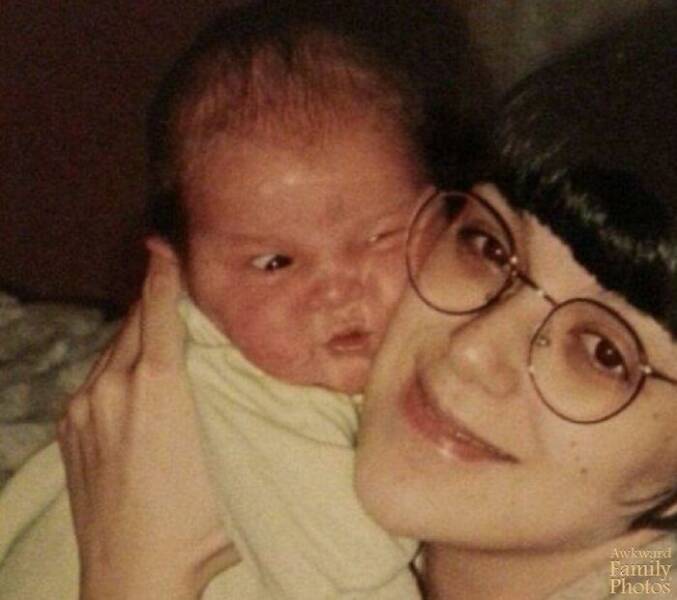 Cringe-Worthy Family Photos That Deserve The Spotlight (47 PICS ...