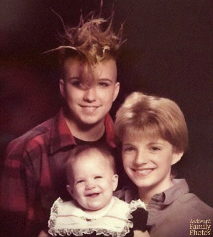 Cringe-Worthy Family Photos That Deserve The Spotlight (47 PICS ...