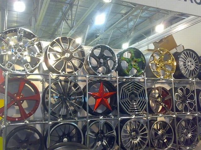 Wheel trims (70 pics) - Izismile.com