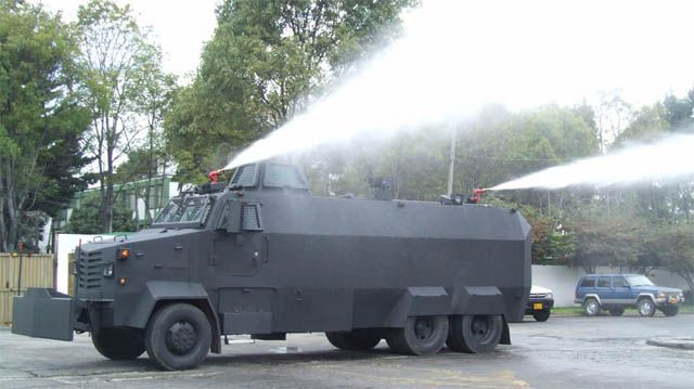 Riot Vehicle with Water Cannon - used in Colombia (12 pics) - Izismile.com