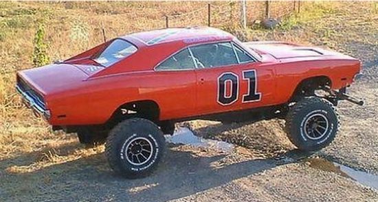 Homemade cars from famous movies (13 pics) - Izismile.com