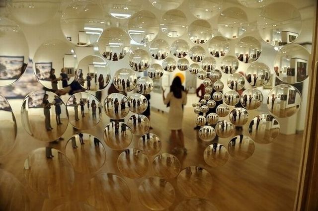 Awesome pictures on the theme of reflection (28 pics) - Izismile.com