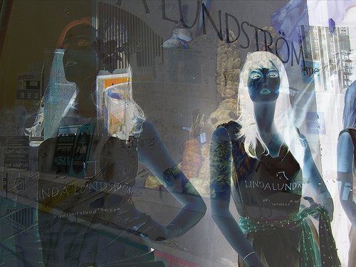 The world in negative (31 pics) - Izismile.com