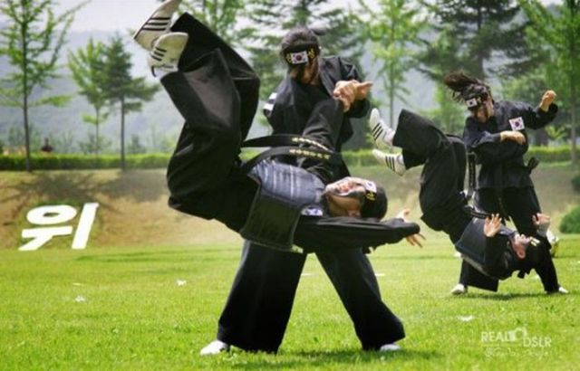 Karate girls in South Korea (9 pics) - Izismile.com