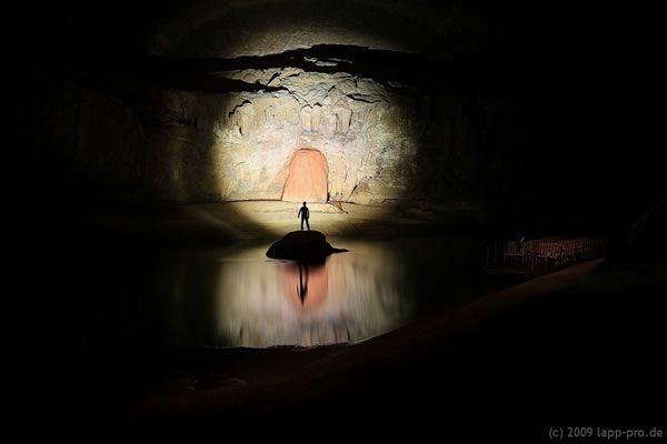 Amazing light paintings (35 pics) - Izismile.com