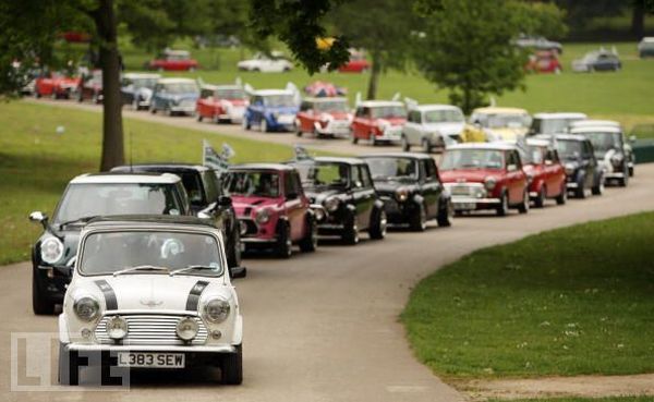 Very small cars (16 pics) - Izismile.com
