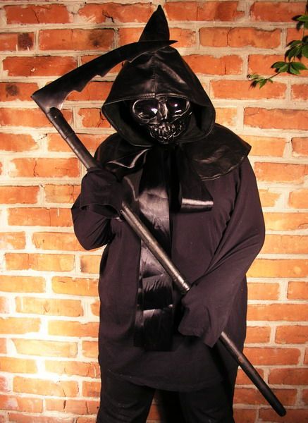 Weird costume of Death ! (6 pics) - Izismile.com