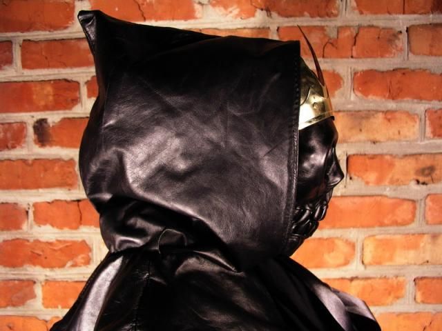 Weird costume of Death ! (6 pics) - Izismile.com