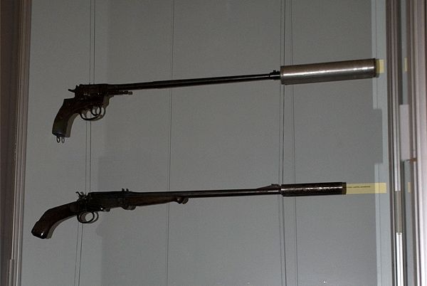 Collection of weapons at a police museum in Prague (10 pics) - Izismile.com