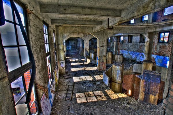Abandoned industrial sites HDR pictures (24 pics) - Izismile.com