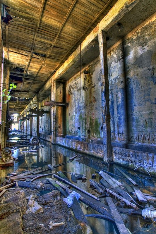 Abandoned industrial sites HDR pictures (24 pics) - Izismile.com