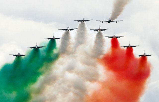 During the flight. Very beautiful pictures (38 pics) - Izismile.com