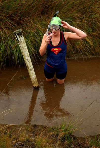 2009 World Bog Snorkeling Championships (14 pics) - Izismile.com