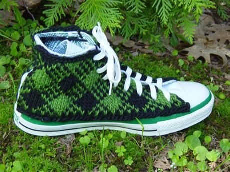 Hand-knitted shoes (7 pics) - Izismile.com