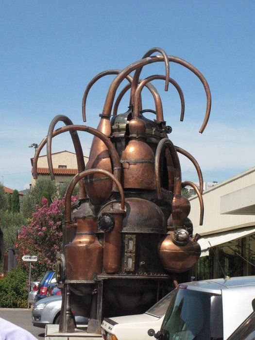 Home distillation apparatus from around the world (27 pics) - Izismile.com