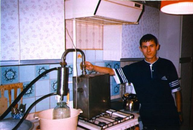 Home distillation apparatus from around the world (27 pics) - Izismile.com