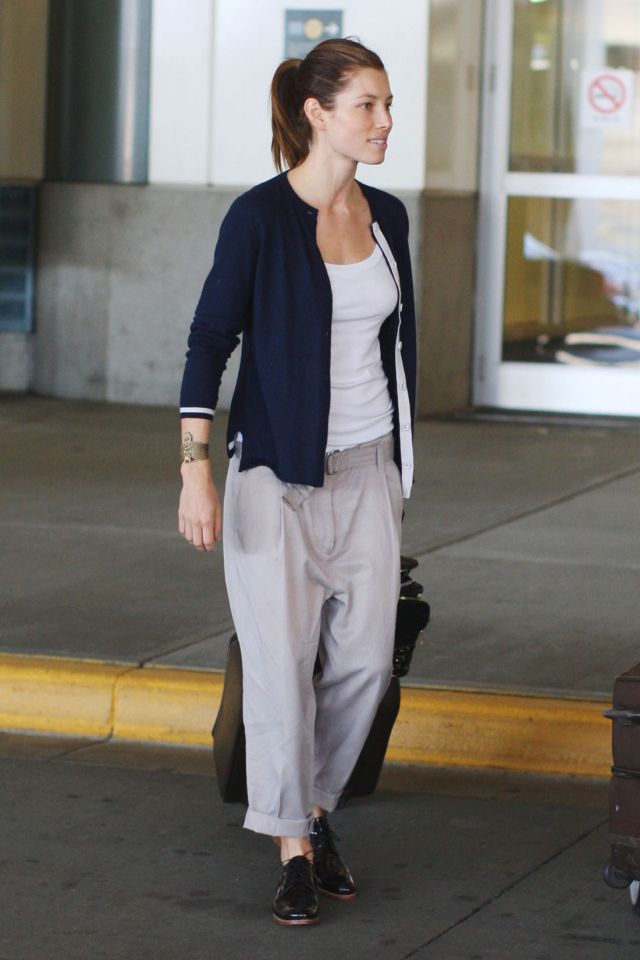 Jessica Biel without make up is still gorgeous (7 pics) - Izismile.com