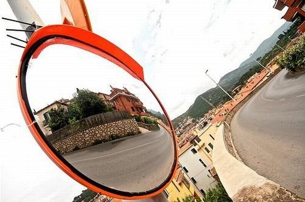 Street mirrors (35 pics) - Izismile.com