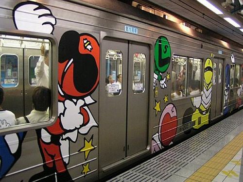 Japanese painted train wagons (33 pics) - Izismile.com