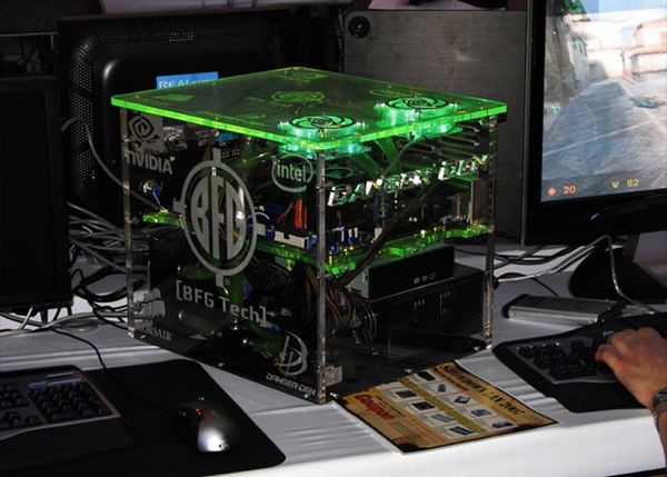 Awesome customed PC cases (30 pics) - Izismile.com