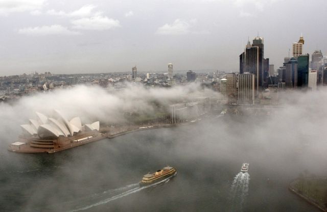 Fog is everywhere in the world (27 pics) - Izismile.com