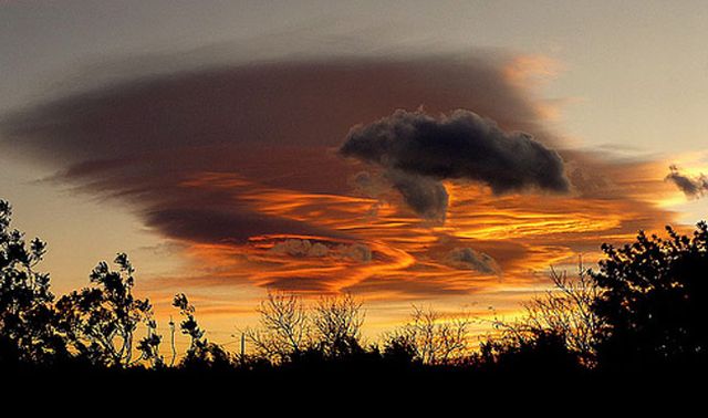 Stunning and beautiful cloud formations (8 pics) - Izismile.com