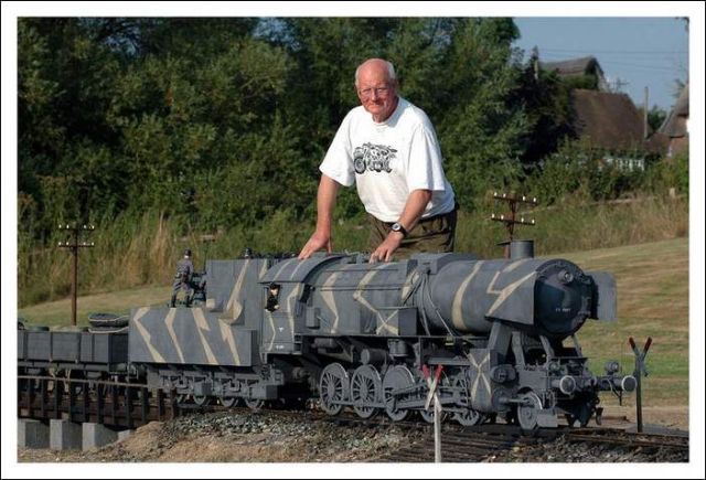 Great miniature of the WW2 (19 pics) - Izismile.com