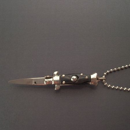 Real working mini switchblade knife (5 pics) - Izismile.com