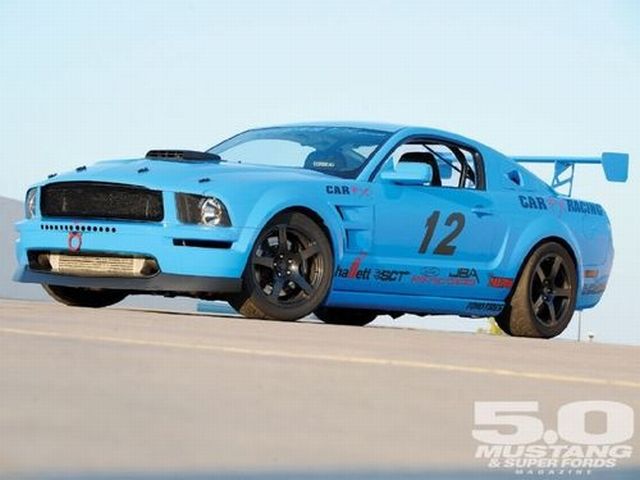 Crashed Mustang :( (11 pics) - Izismile.com