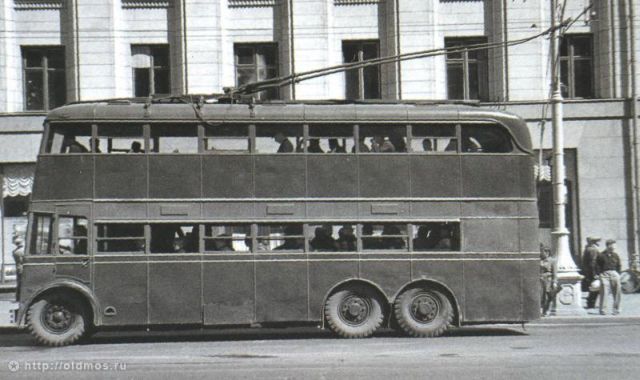 Unusual Transport in Moscow Back Then (20 pics) - Izismile.com