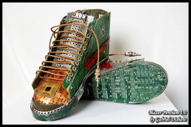 Shoes Made Out of Pentium Chips (20 pics) - Izismile.com