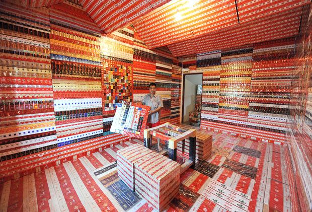 Oddly Painted Houses (22 pics) - Izismile.com